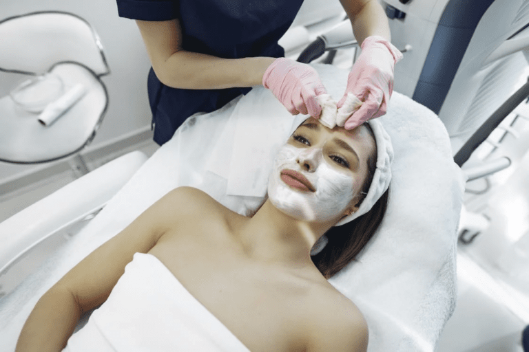 Simple Ways On How to Prepare for a Facial - 2025 Guide